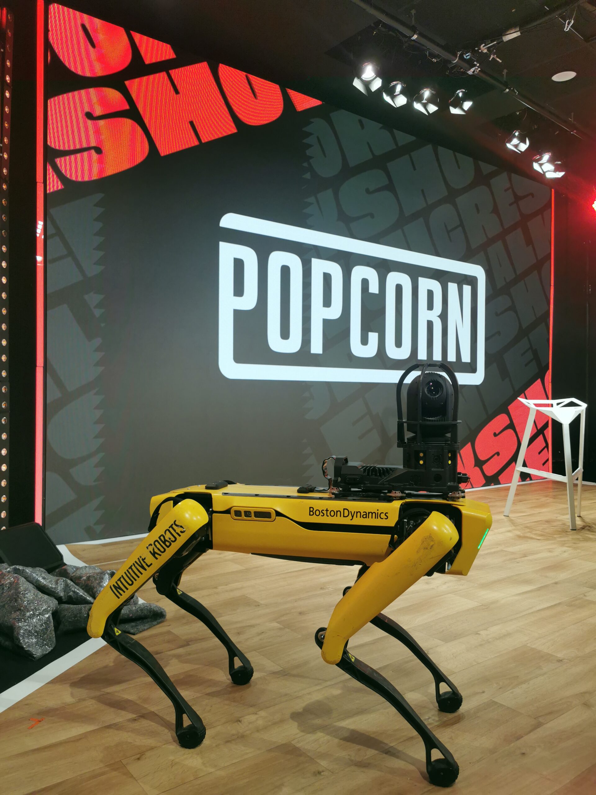 Septembre 2022 : Notre robot Spot dans le talkshow Popcorn