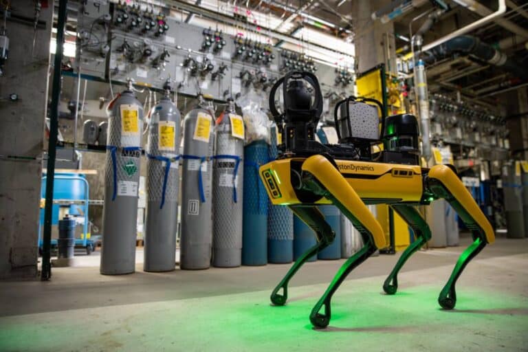 Boston Dynamics Spot robot available with Intuitive Robots